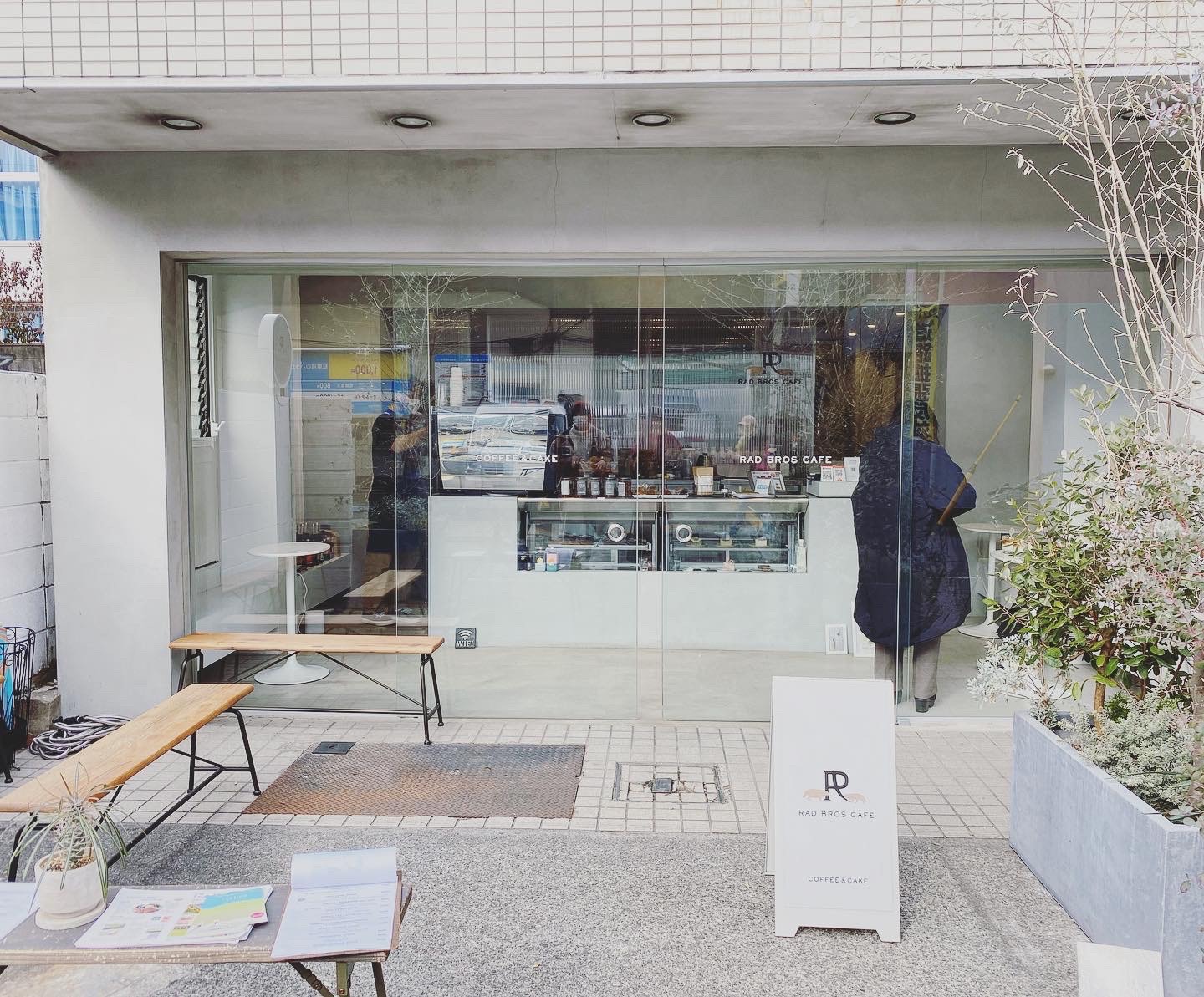 【高円寺カフェ】2021年オープン！RAD BROS CAFE(ラッドブロスカフェ)の人気メニューは？